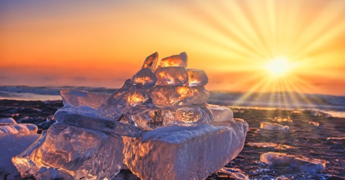Jewellery Ice: Shimmering winter gemstones at this Hokkaido beach ...